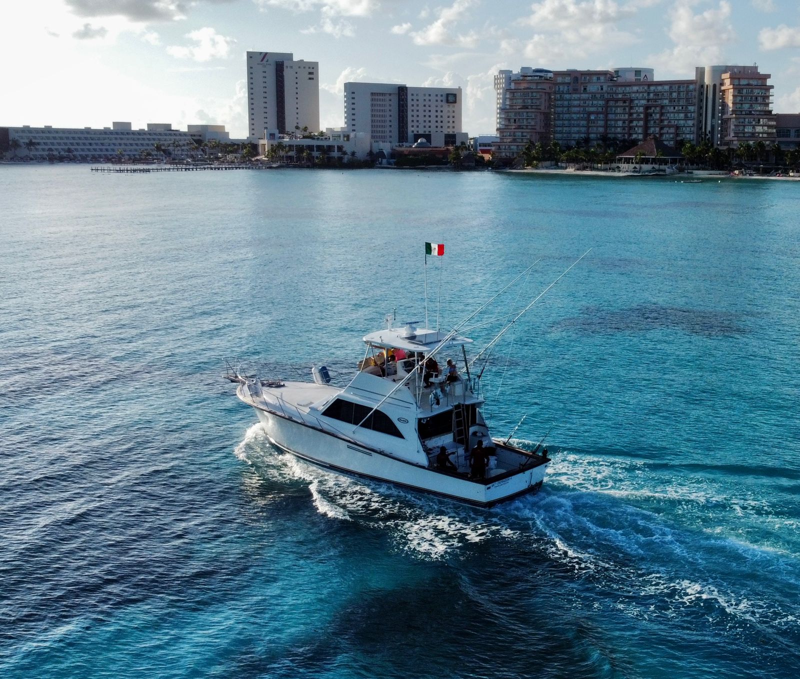 Fishing Boat 48ft Ocean - CancunCD - Catamaran Dream